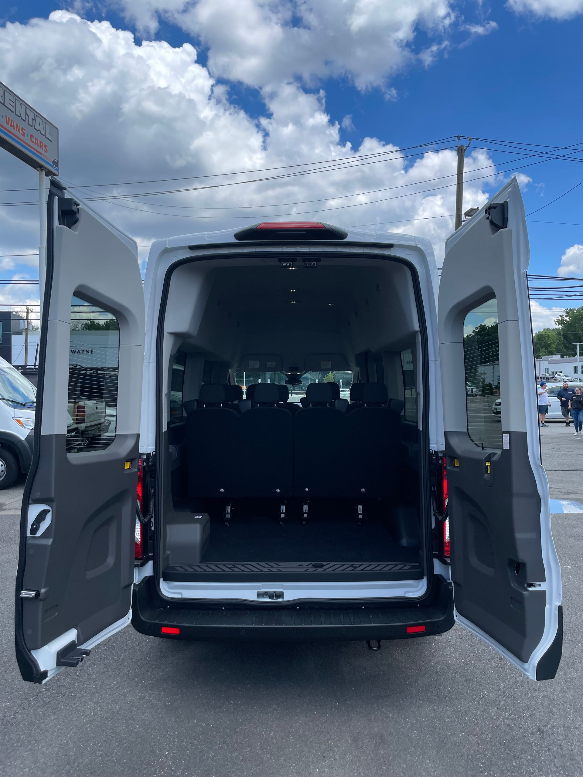 Rent 12-Passenger Vans Wayne & Secaucus, NJ | Ford Transit 350