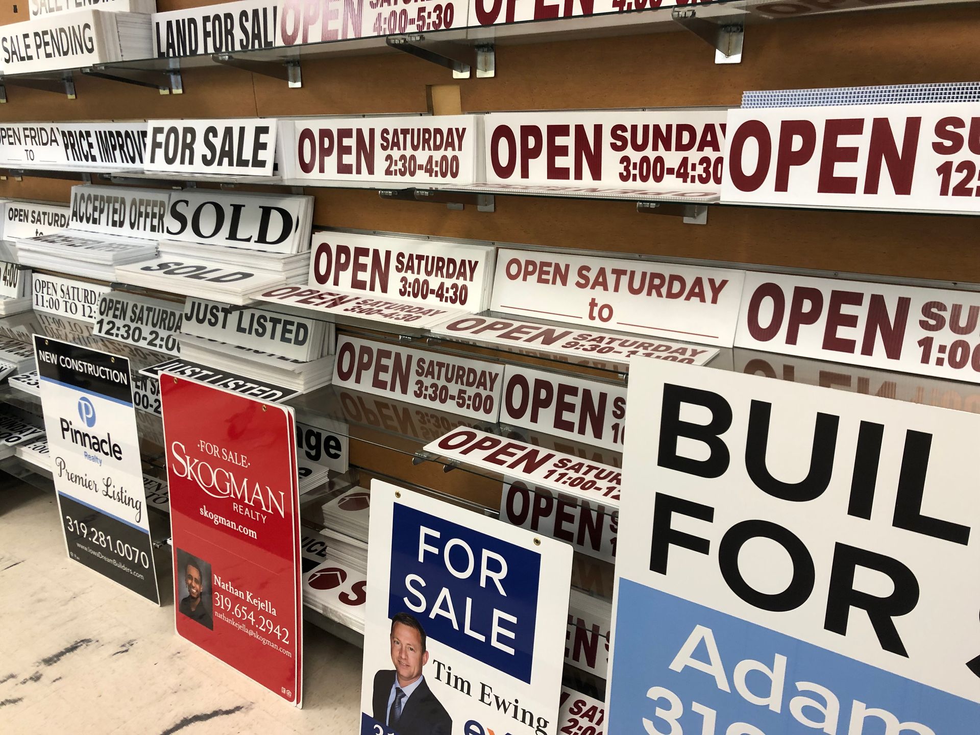 Metal Real Estate Sign Frames | ITS SIGNS