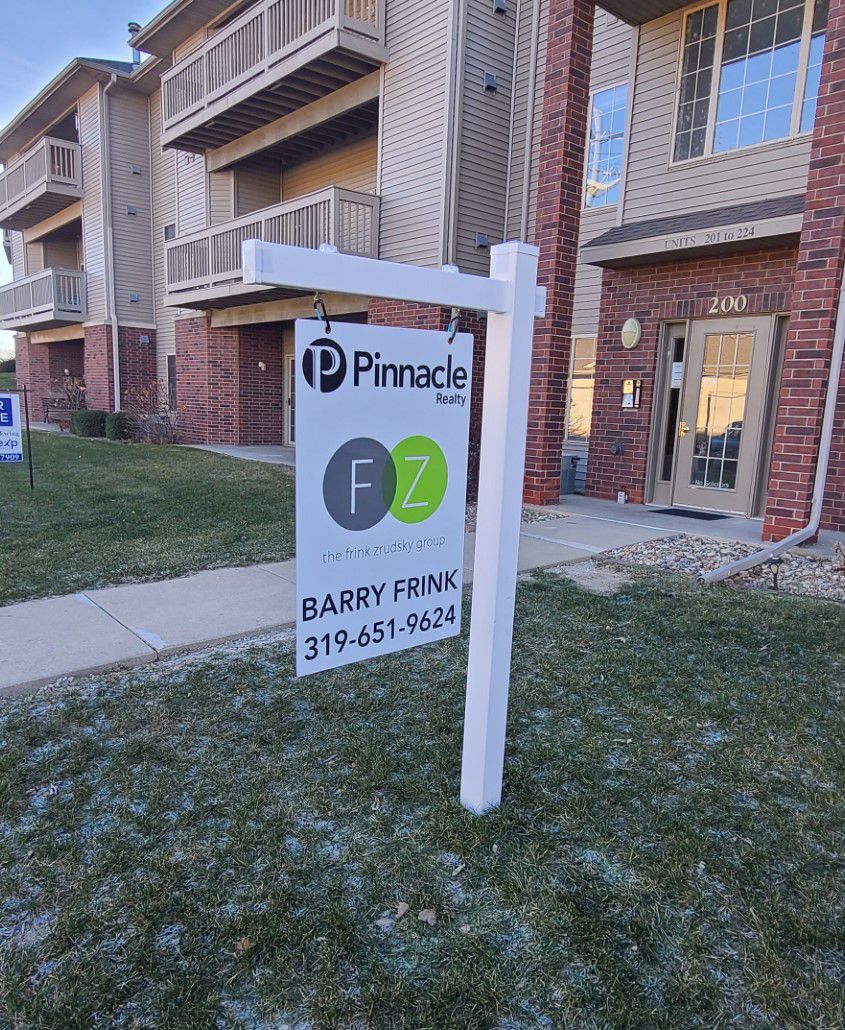 Metal Real Estate Sign Frames | ITS SIGNS