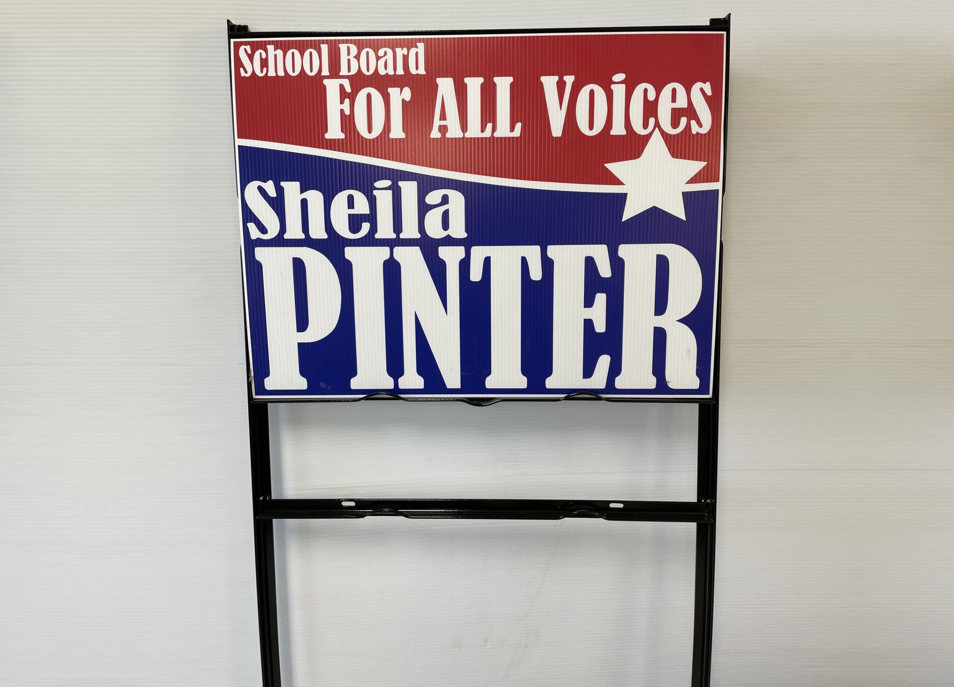 Metal Real Estate Sign Frames | ITS SIGNS