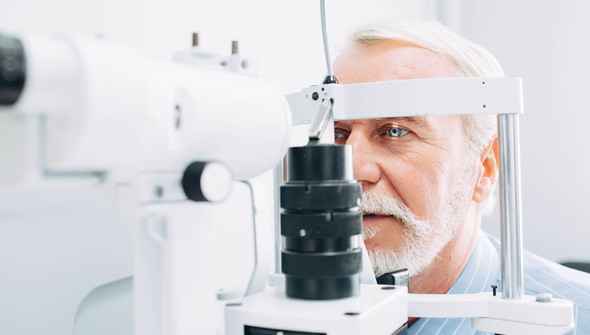 Signs You Are Overdue for an Eye Exam