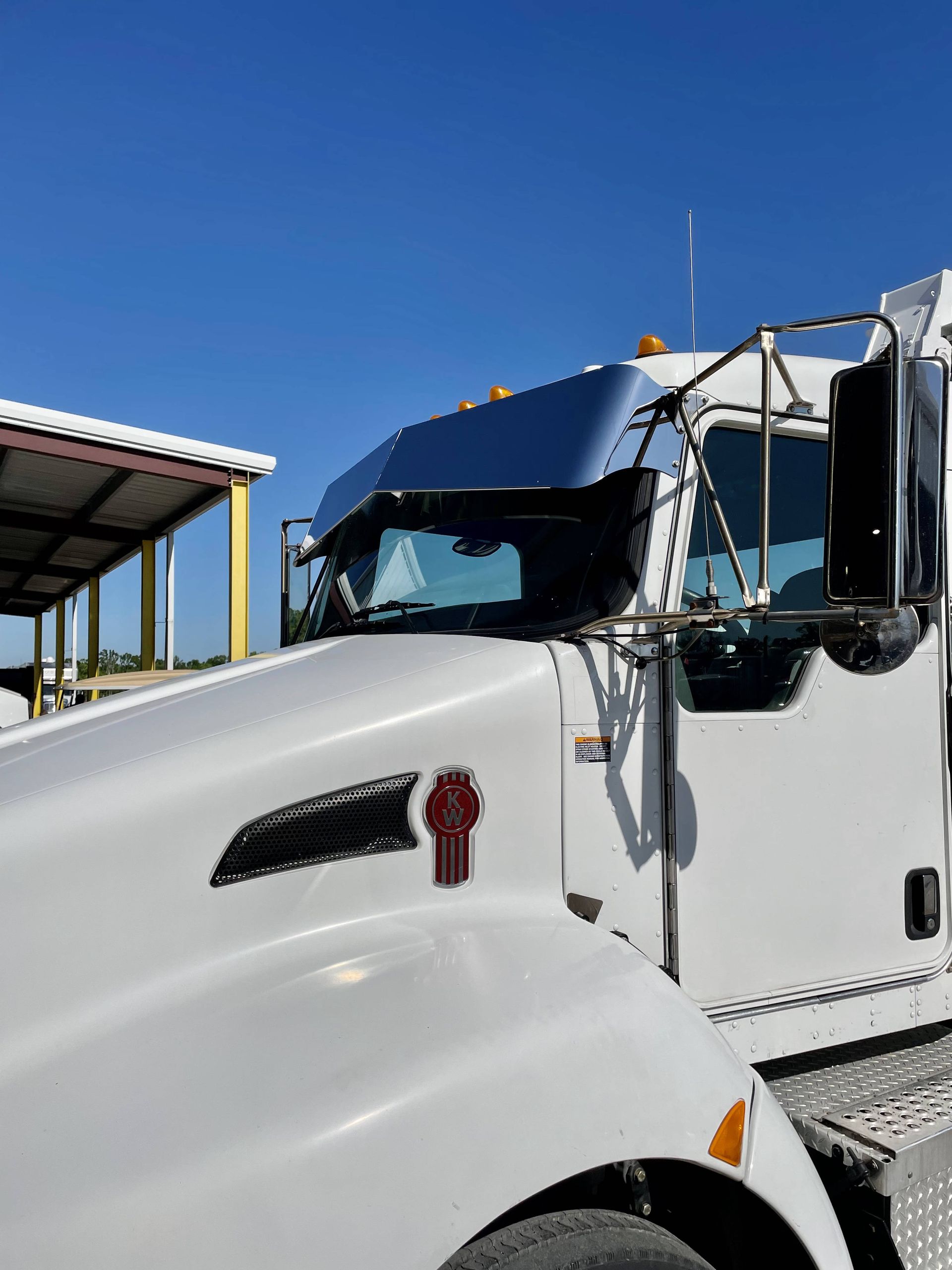 Kenworth Commercial Truck Visors | Port Allen, LA