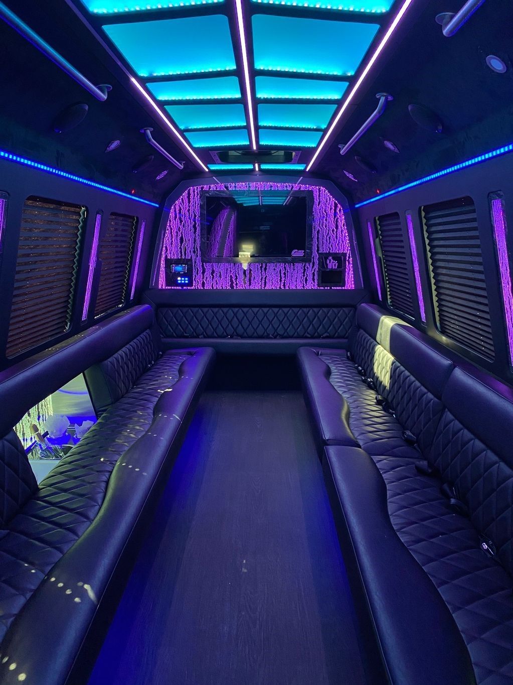 Luxury Limousine Fleet | Monmouth County, NJ