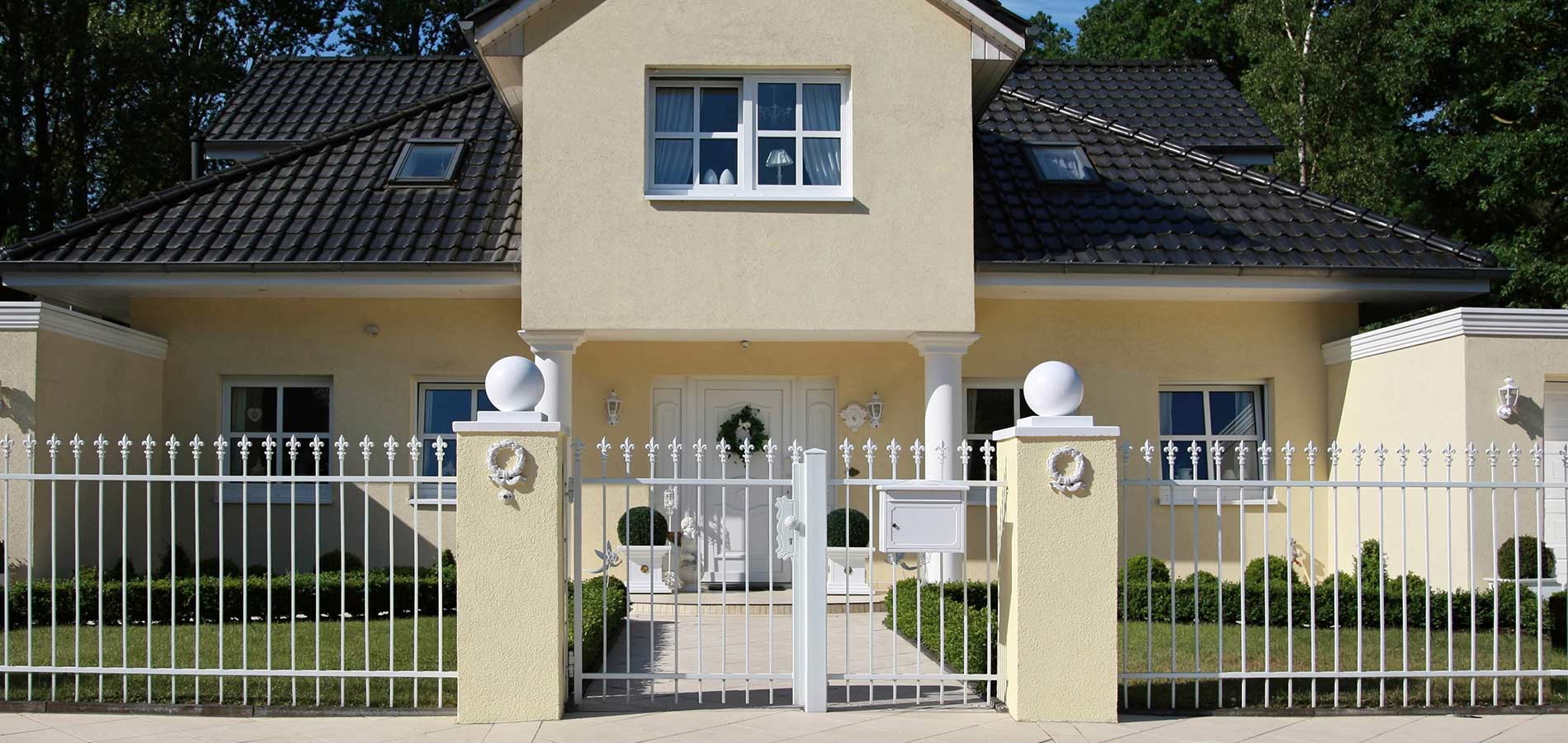 Main Street Fencing Co | Fence Installation | Mahomet, IL