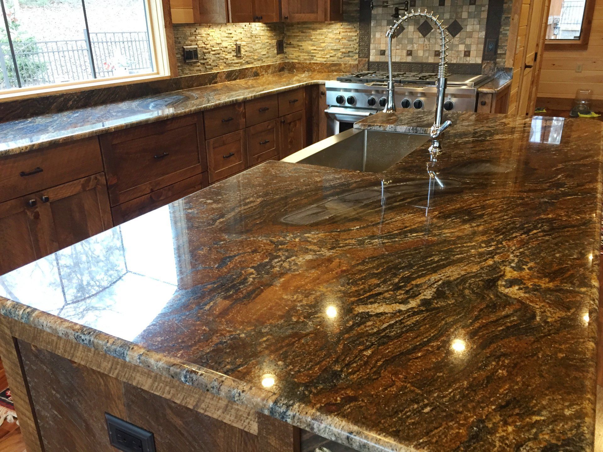 Granite & Quartz Countertops | Murphy Granite Outlet | Murphy, NC