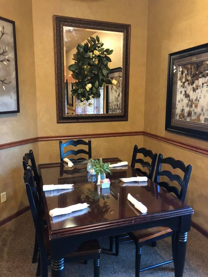 Gallery | Grapevine Café