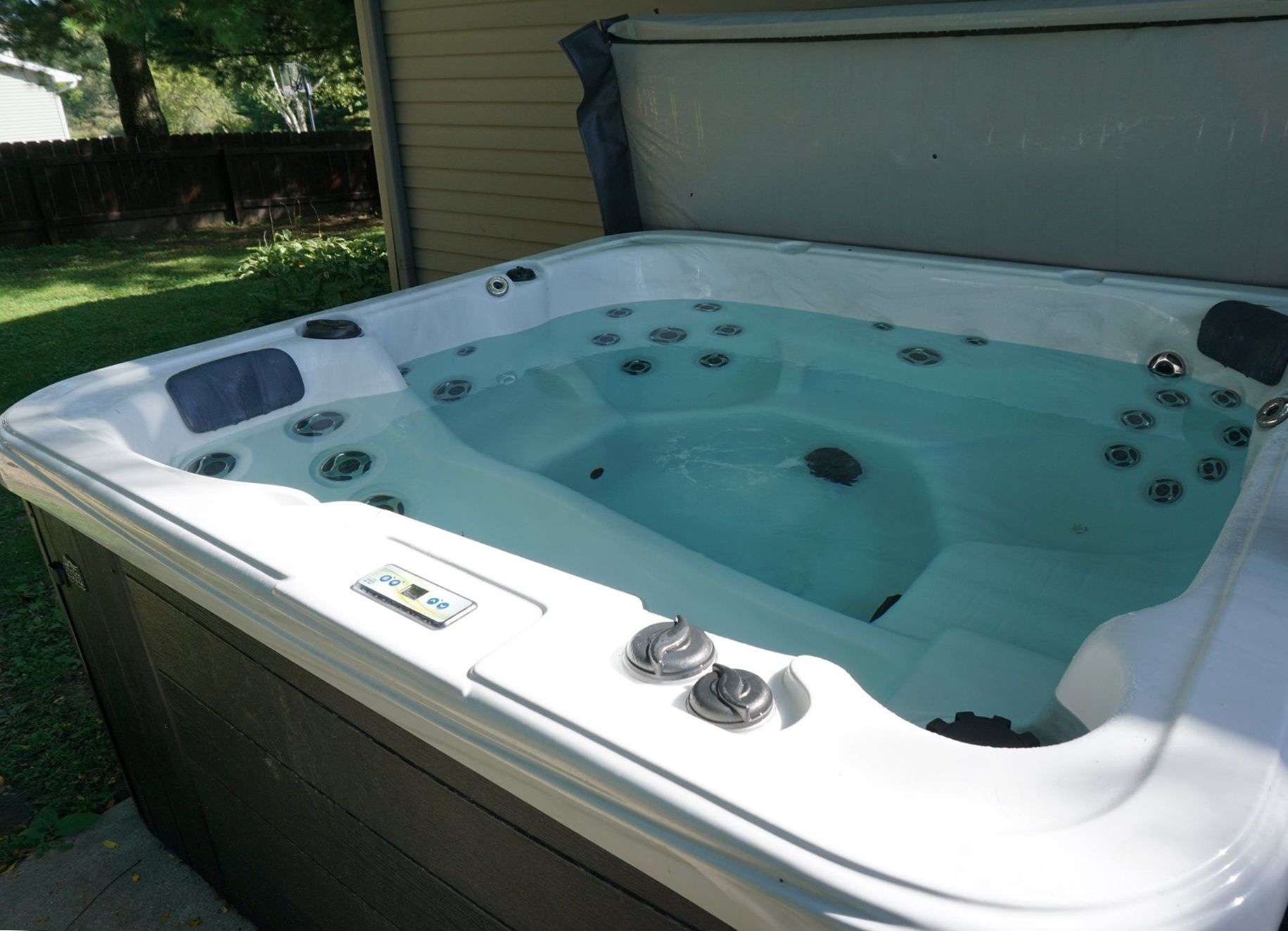 Spa and Hot Tub Services | Oregon, WI