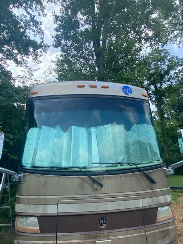 RV Glass Repair and Replacement | Glen Burnie, MD