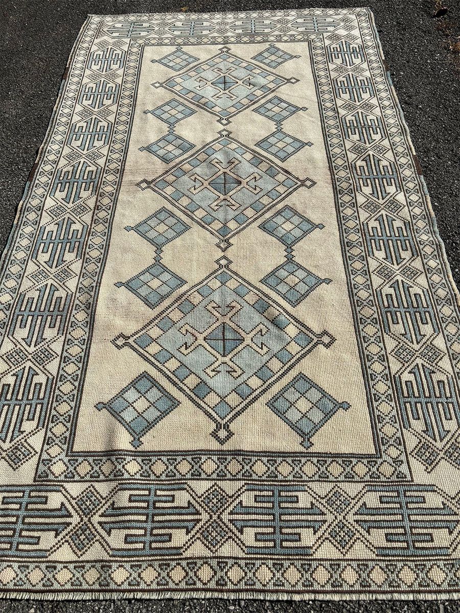 Showroom Selection | Persian Rug Company | Chattanooga, TN