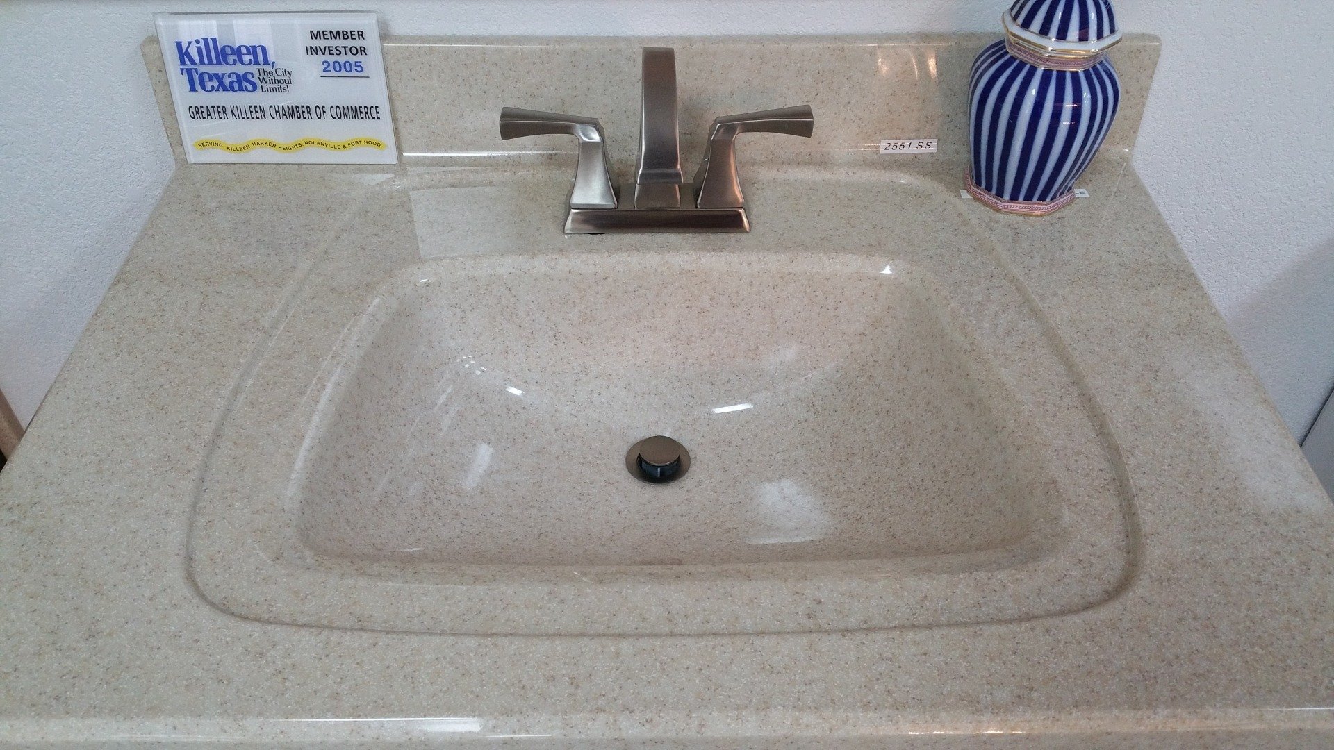 Vanity Top | Large Showrooms | Killeen, TX