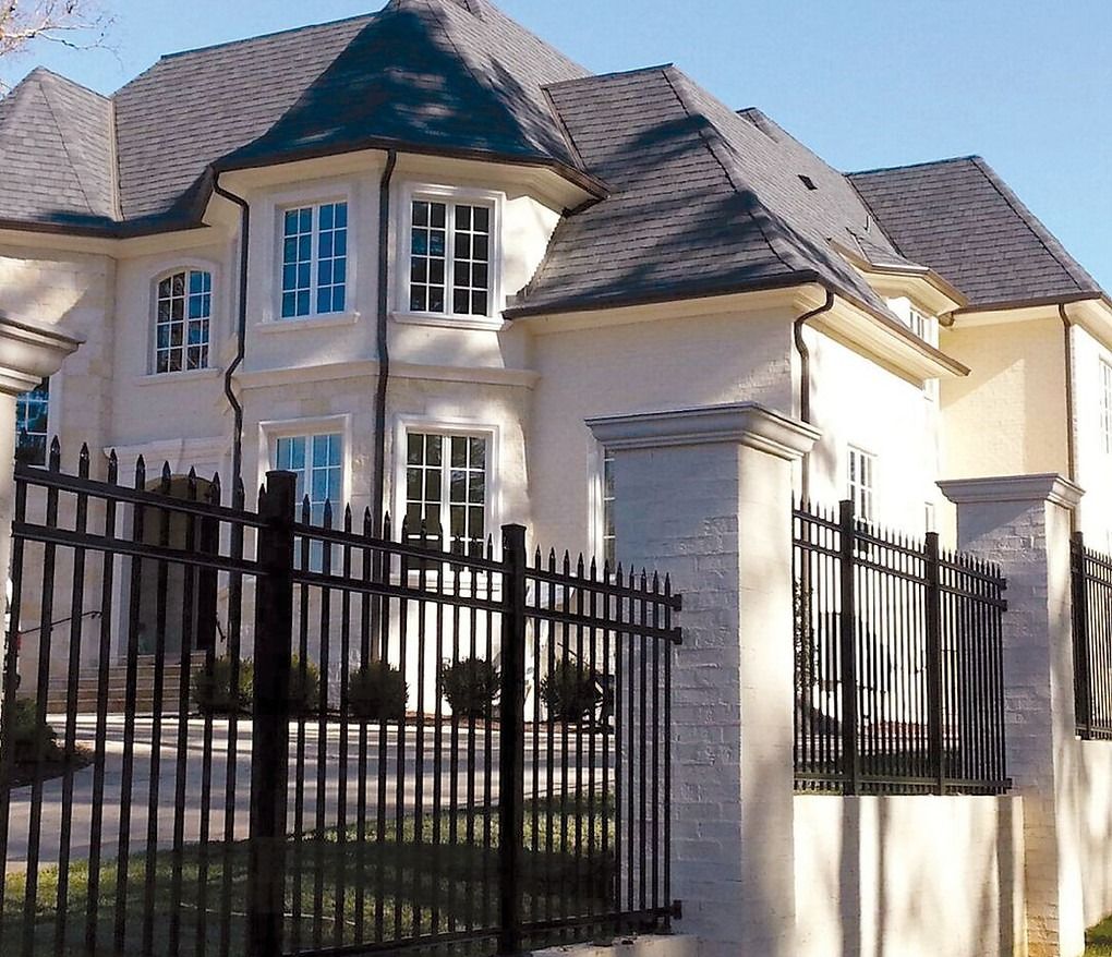 Fence Contractors | Central Fence III | Massachusetts