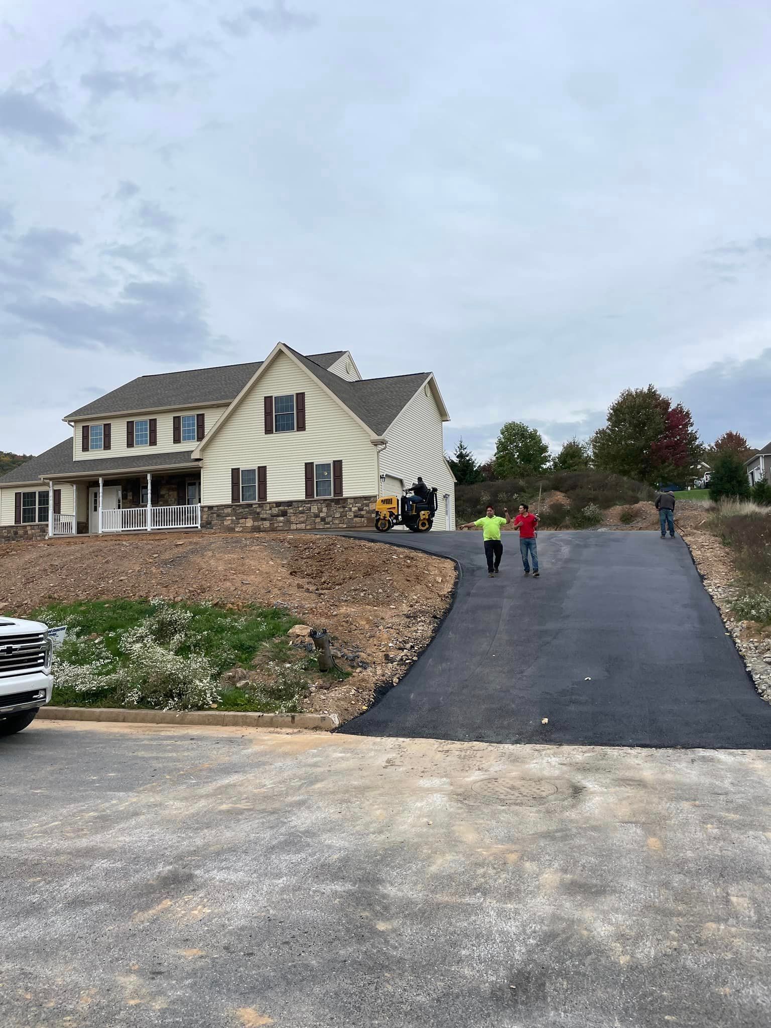 Paving and Sealcoating | Mike Young’s Paving | Louisiana