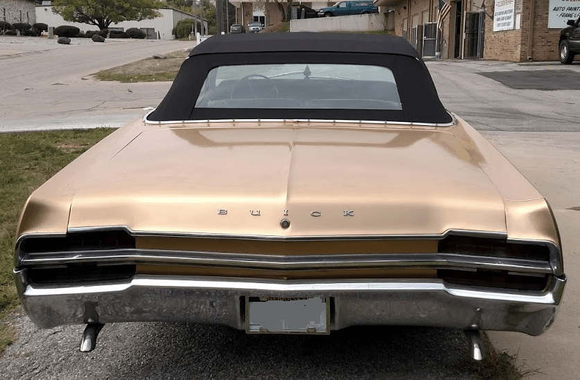 Convertible Top and Tonneau Cover Services | Omaha, NE