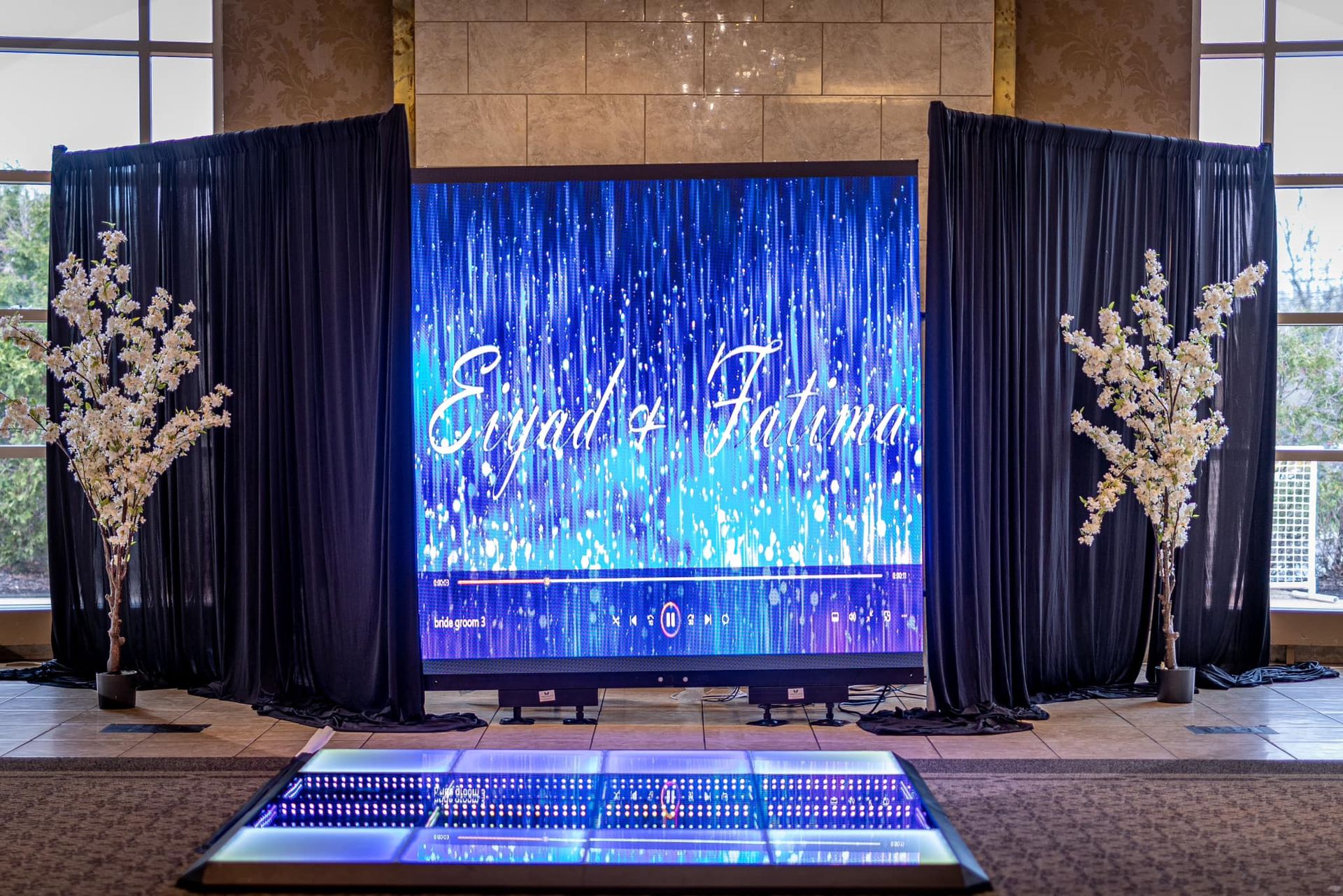 Photo Gallery | La Centre Conference & Banquet Facility