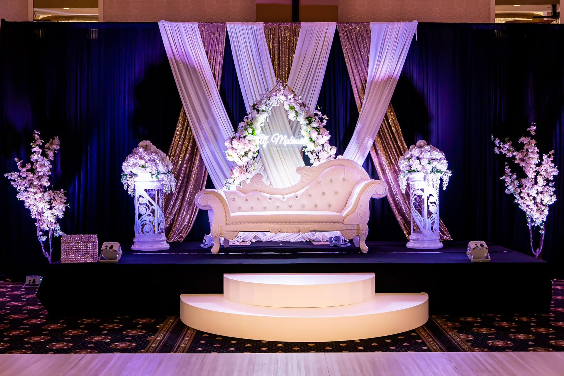 Photo Gallery | La Centre Conference & Banquet Facility