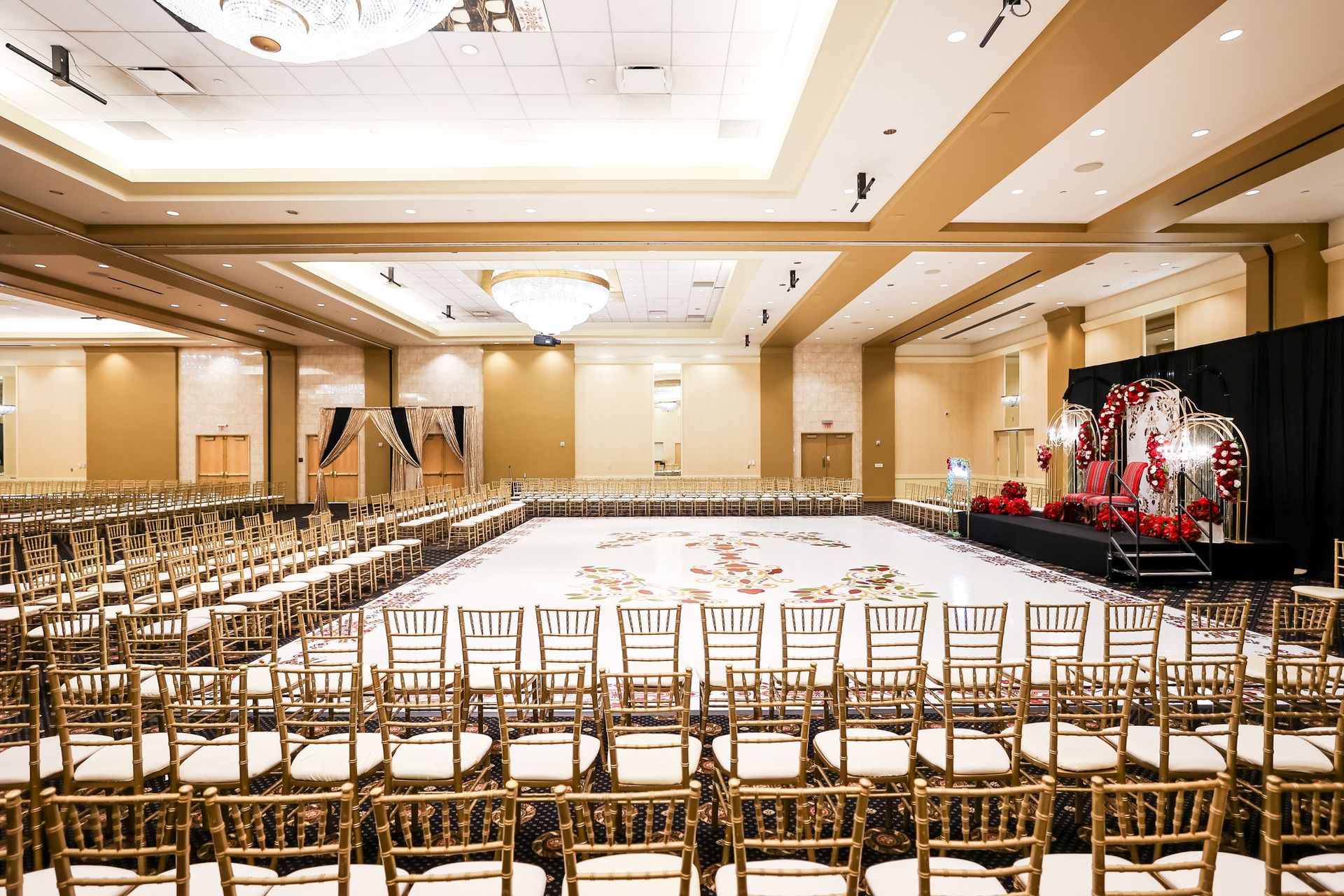 Photo Gallery | La Centre Conference & Banquet Facility