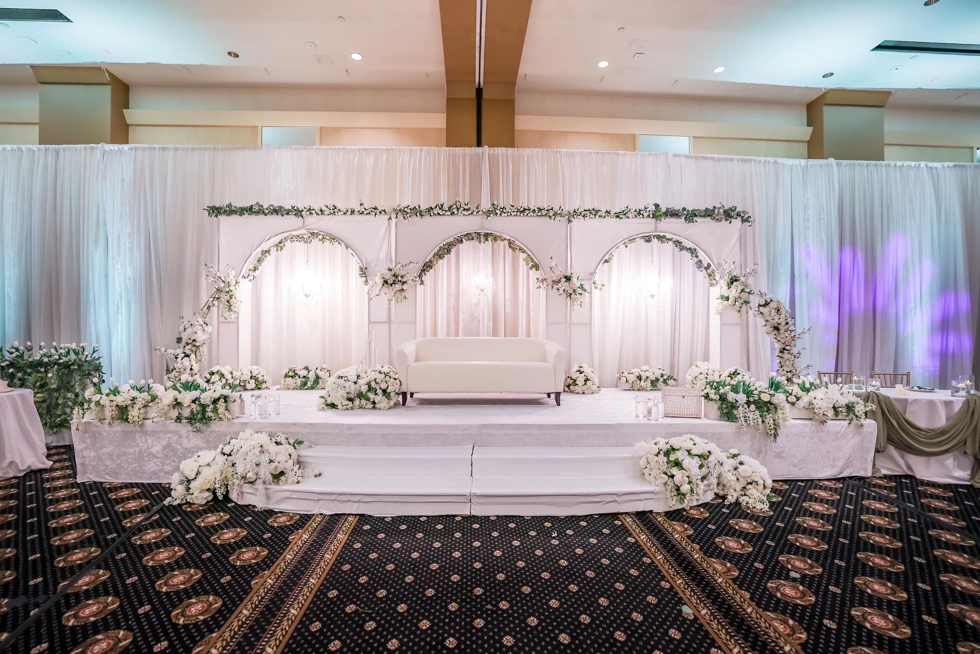 Photo Gallery | La Centre Conference & Banquet Facility