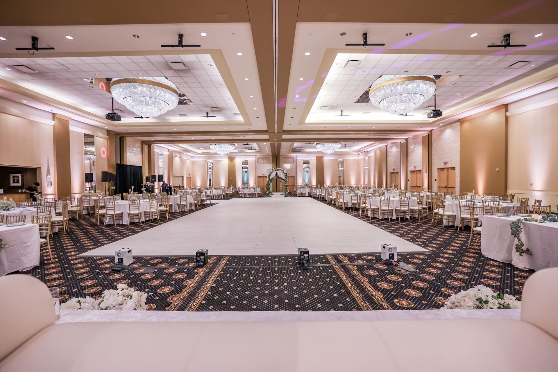 Photo Gallery | La Centre Conference & Banquet Facility