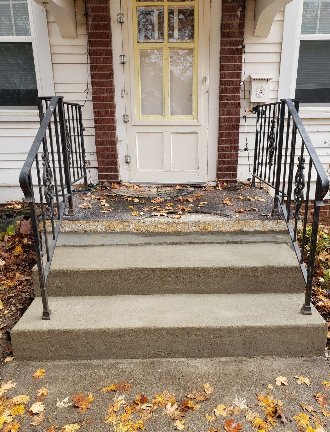 Stoop Repair & Restoration Services | Des Moines, IA | Cedar Rapids