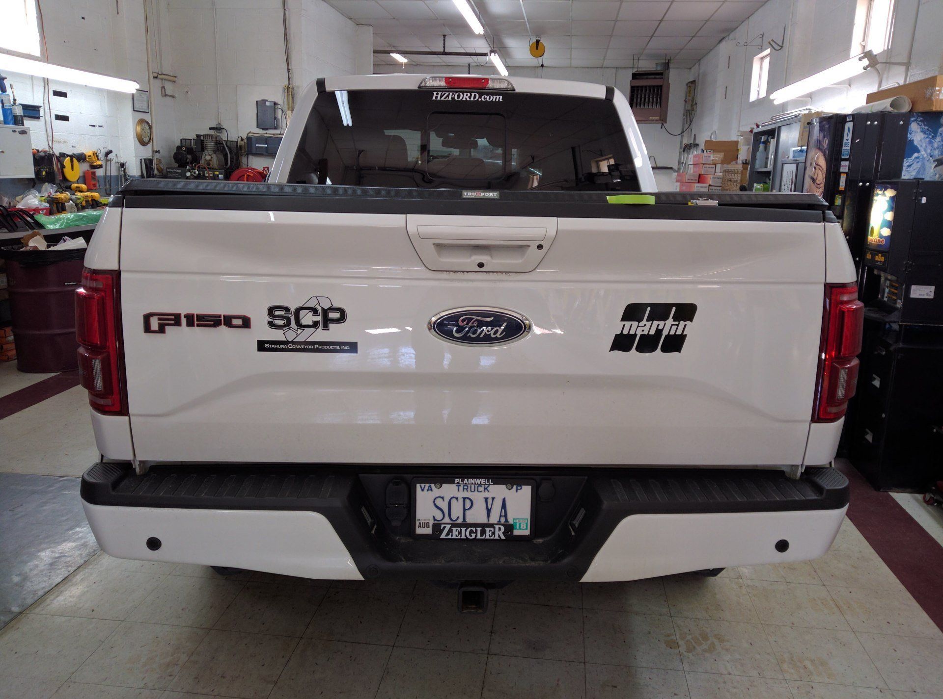 Auto Lettering and Signs | Lynchburg, VA