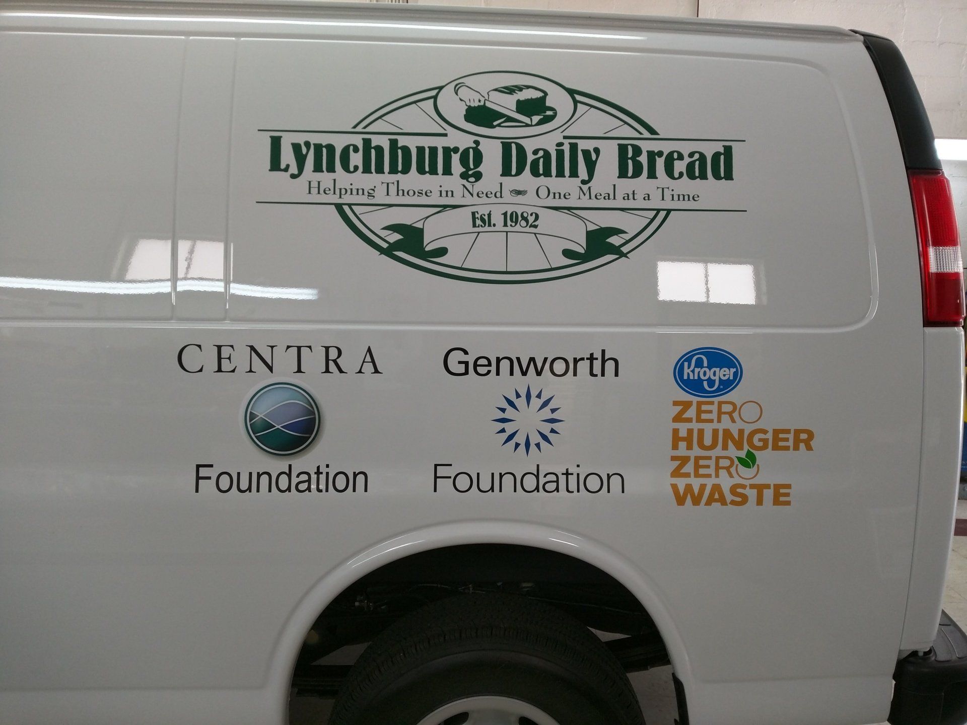 Auto Lettering and Signs | Lynchburg, VA