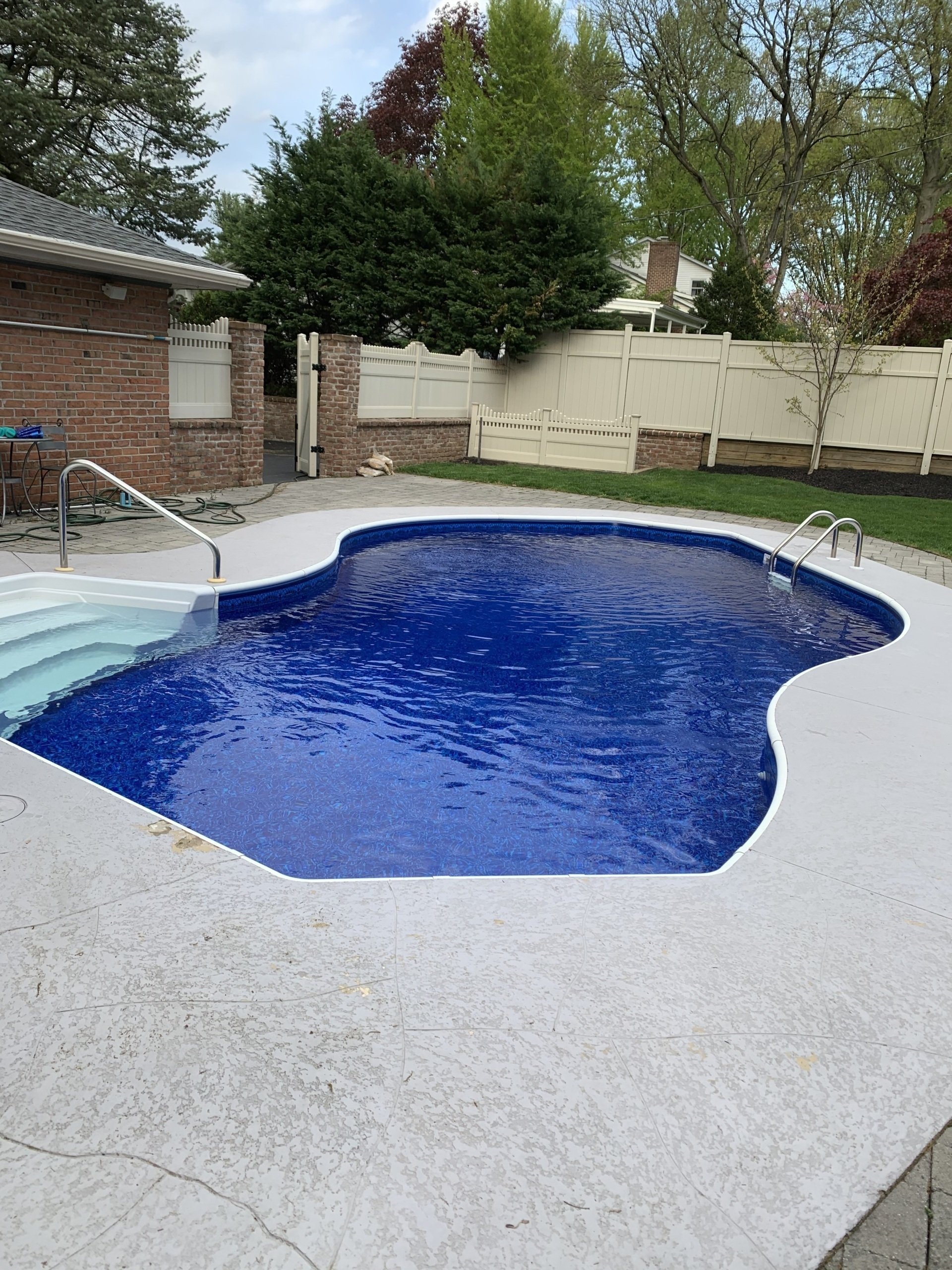 Photo Gallery | Bob's Swimming Pool Service & Repair Inc