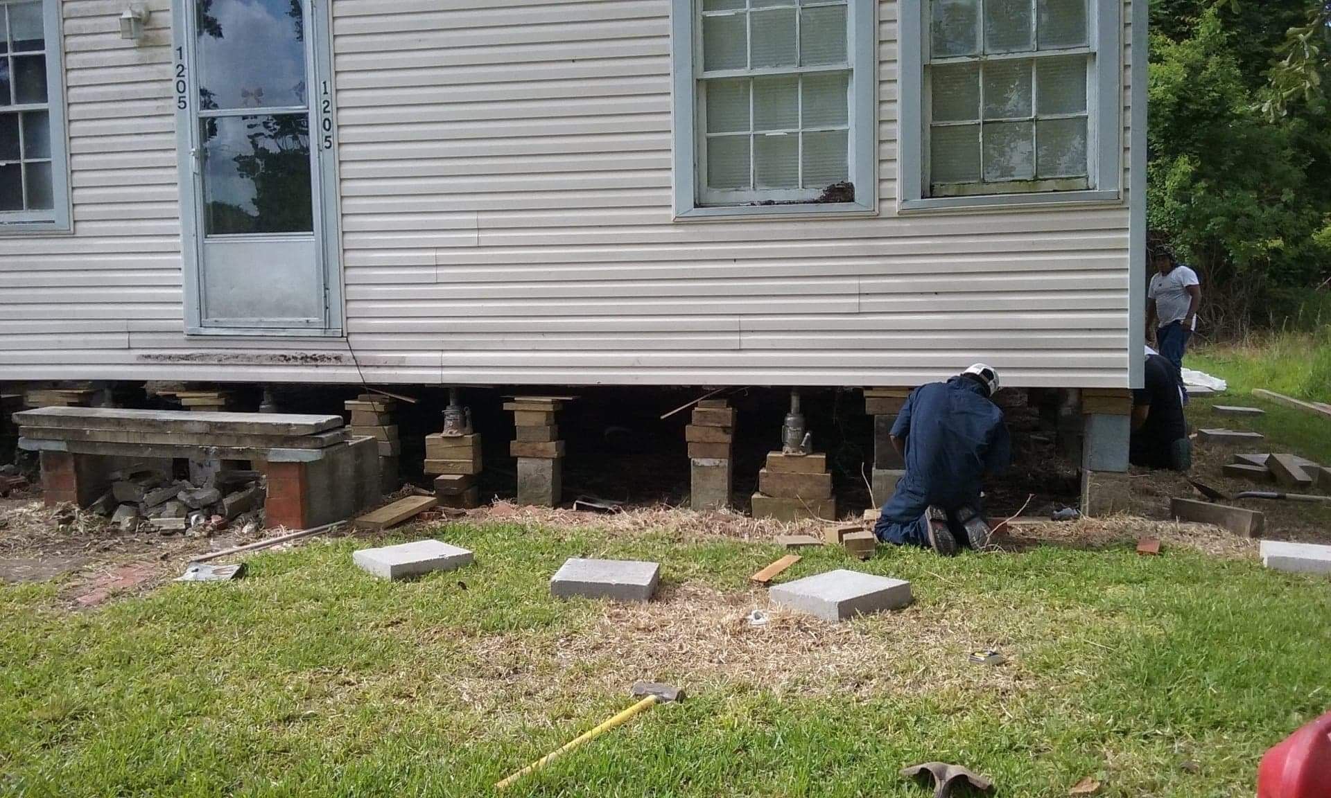 Foundation Repairs Jasper, TX | Estrada's House Leveling
