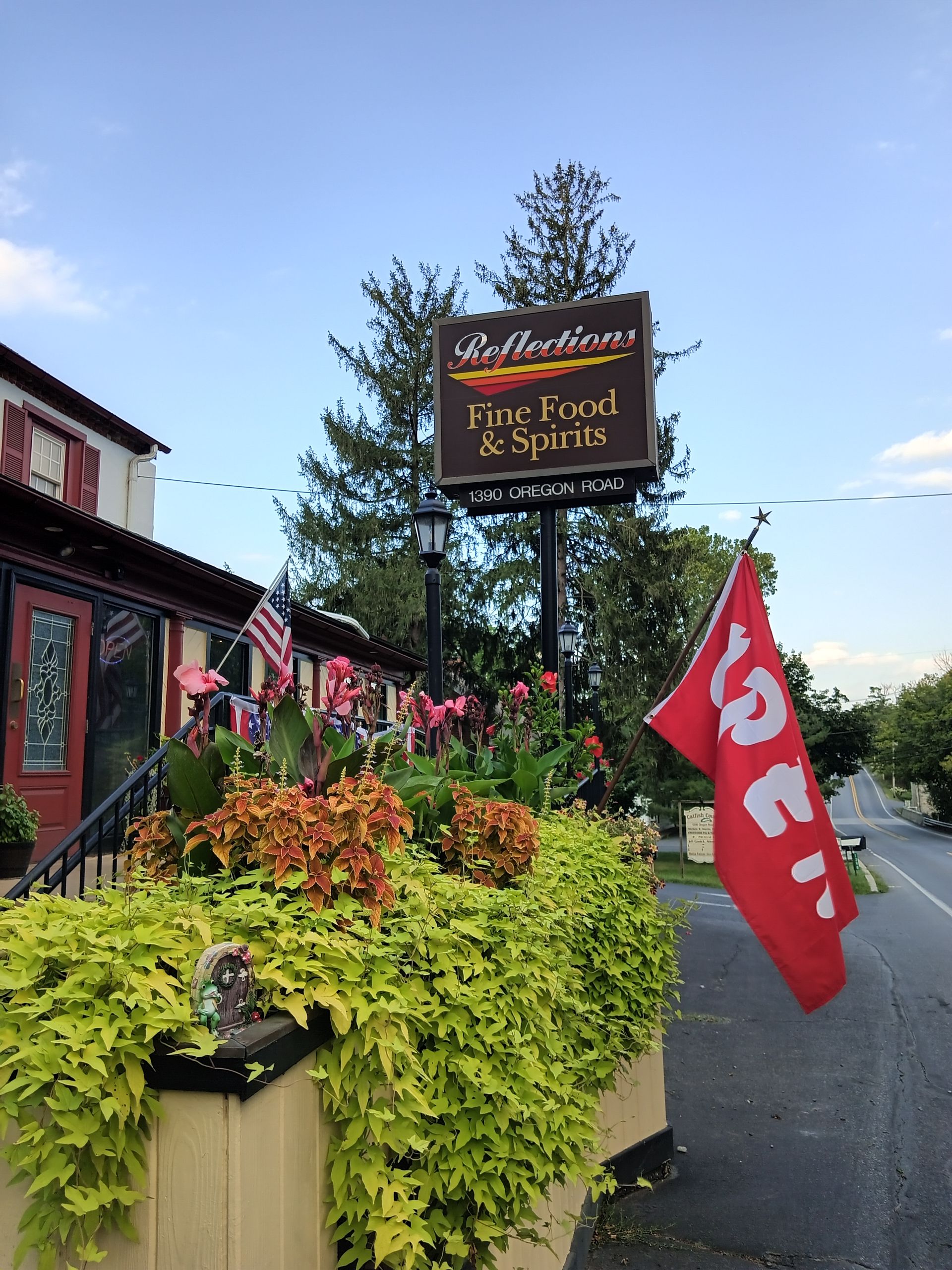 Gallery | Reflections Restaurant