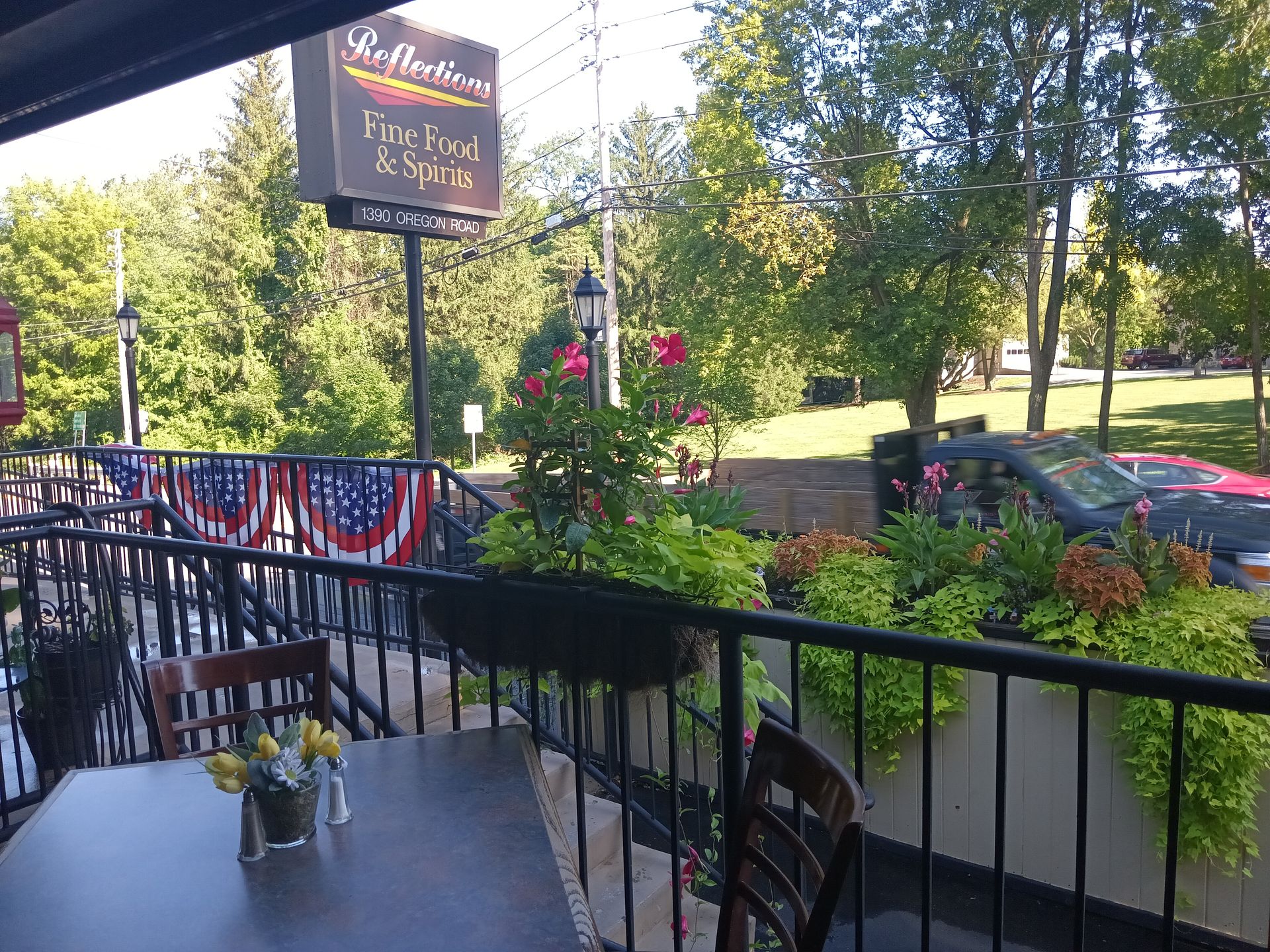 Gallery | Reflections Restaurant