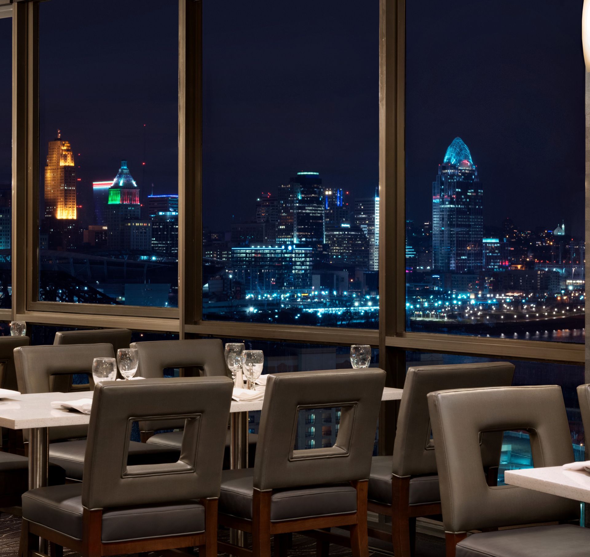 Dining Experience | Eighteen at the Radisson | Cincinnati, OH