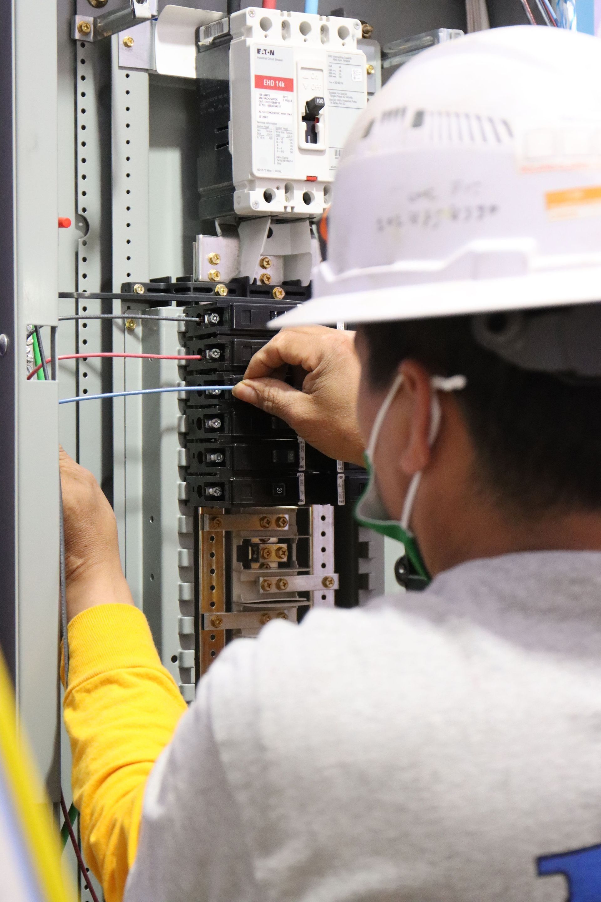 Now Hiring Electricians | New Line Electric | Maryland