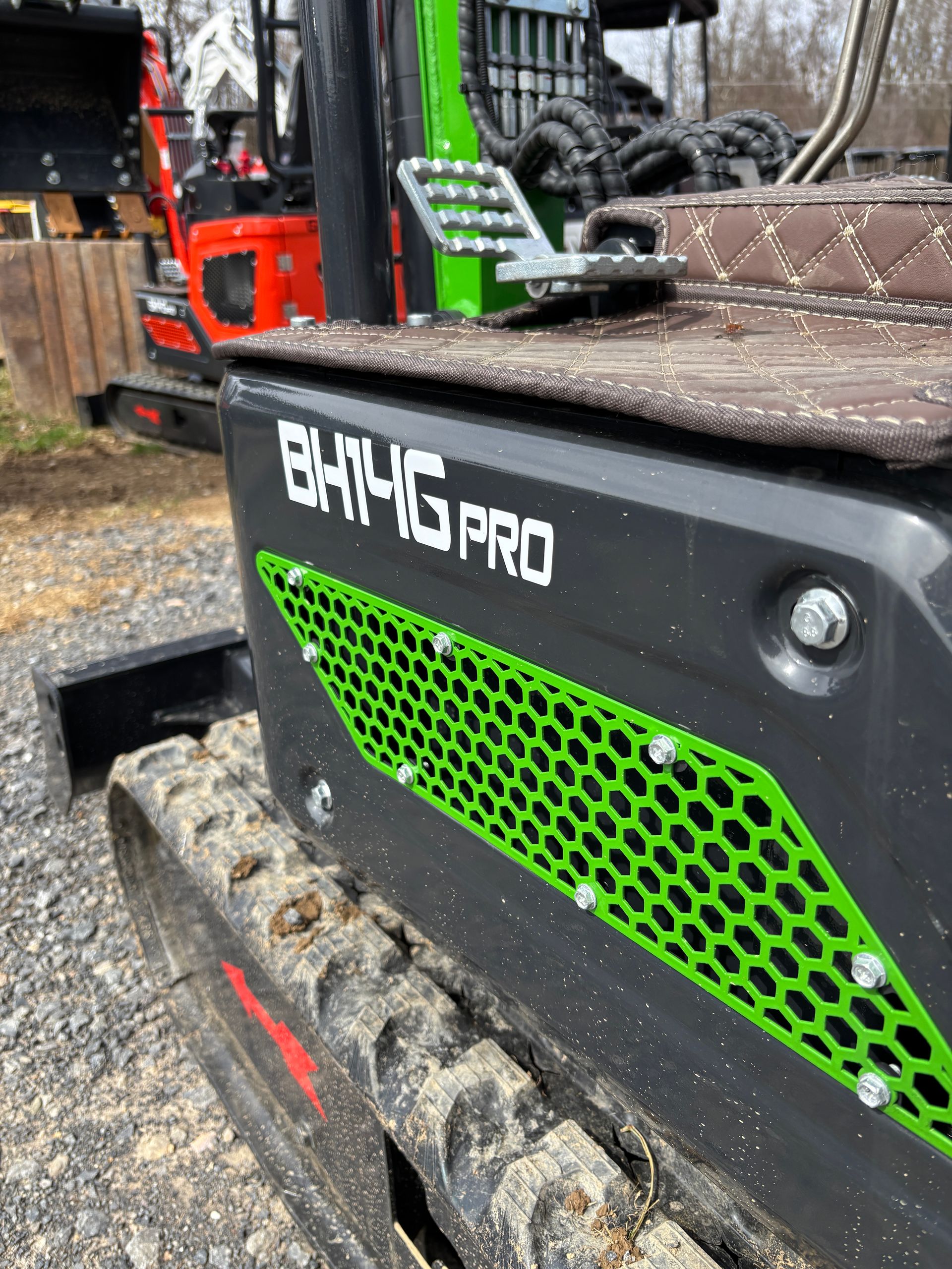 Custom-Built Excavators | Middleburg, PA