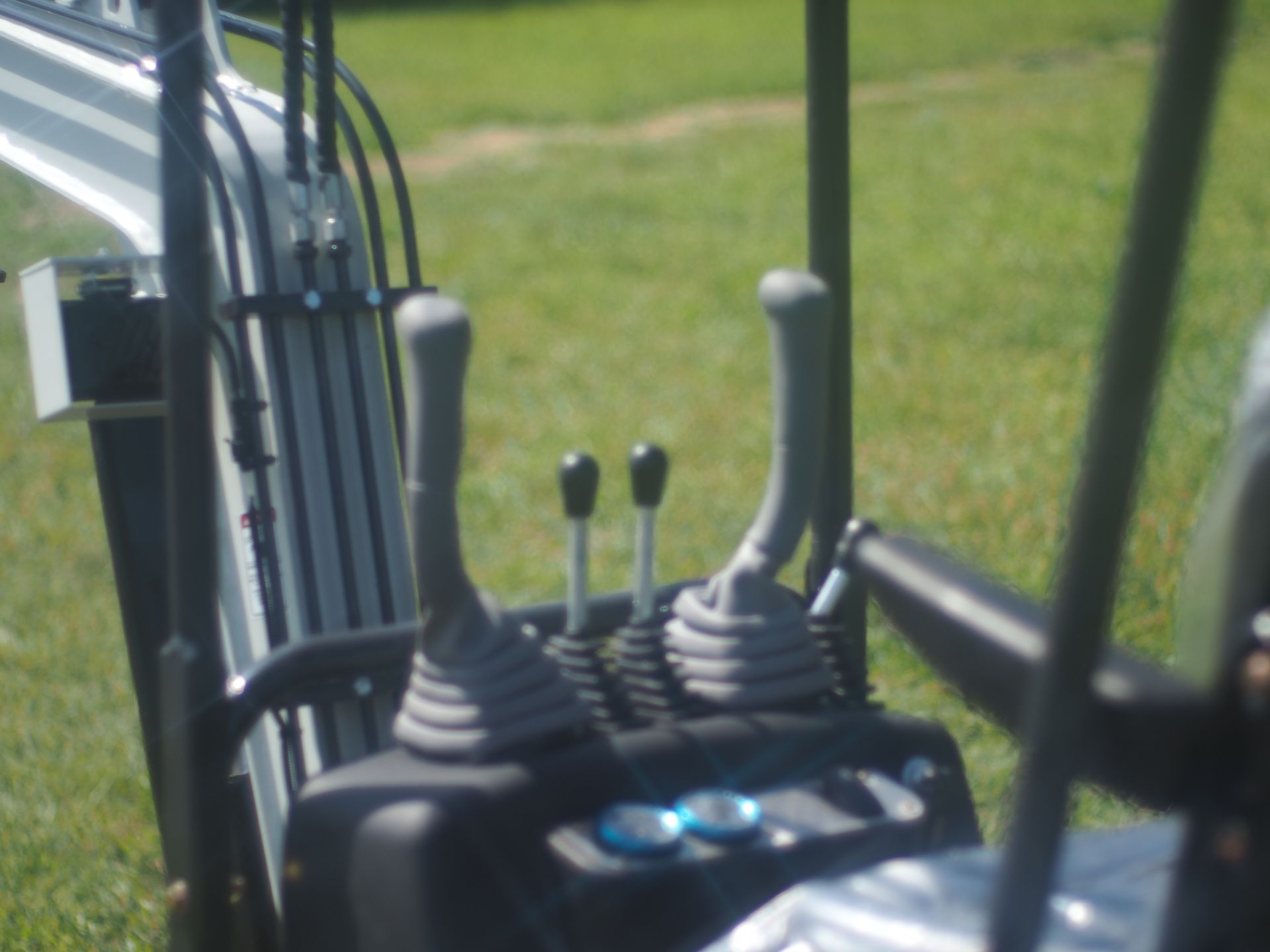 Custom-Built Excavators | Middleburg, PA
