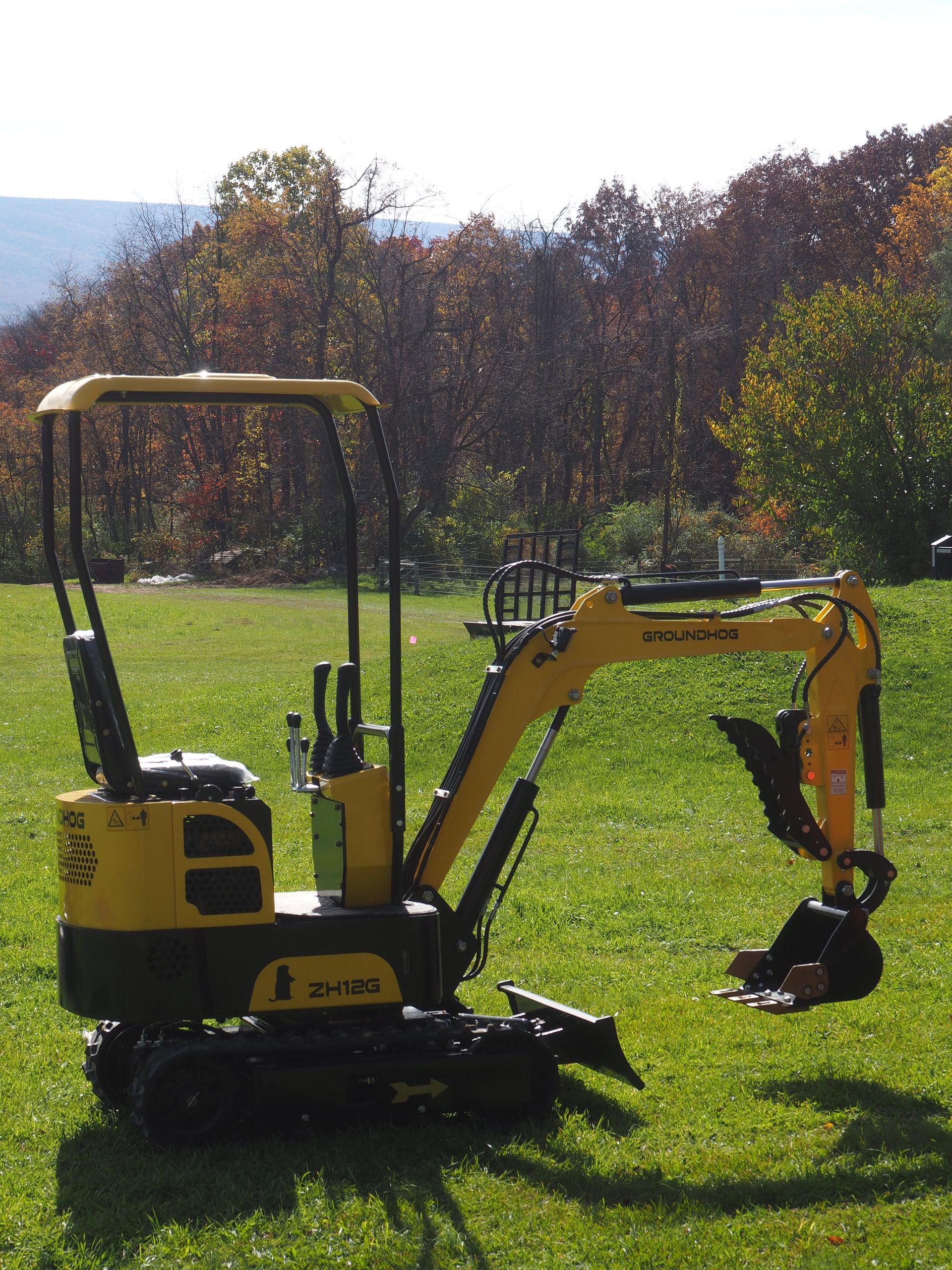 Custom-Built Excavators | Middleburg, PA