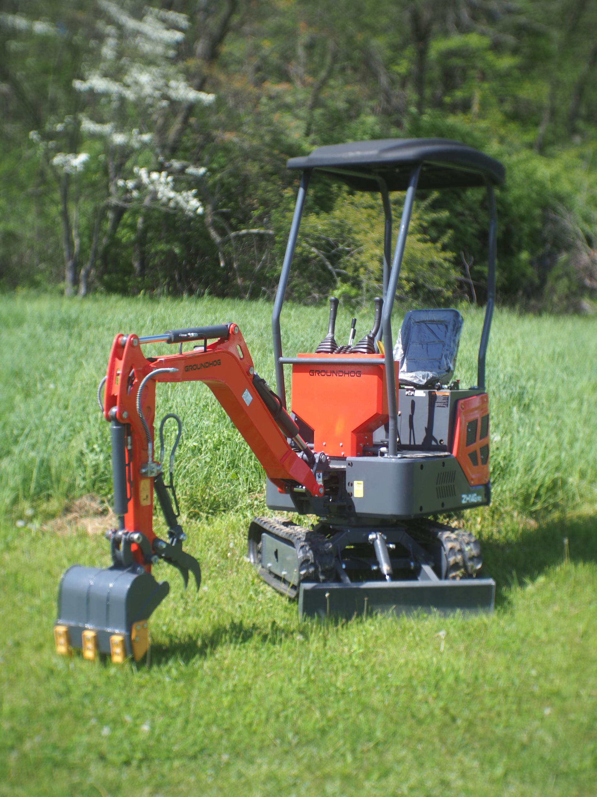 Custom-Built Excavators | Middleburg, PA