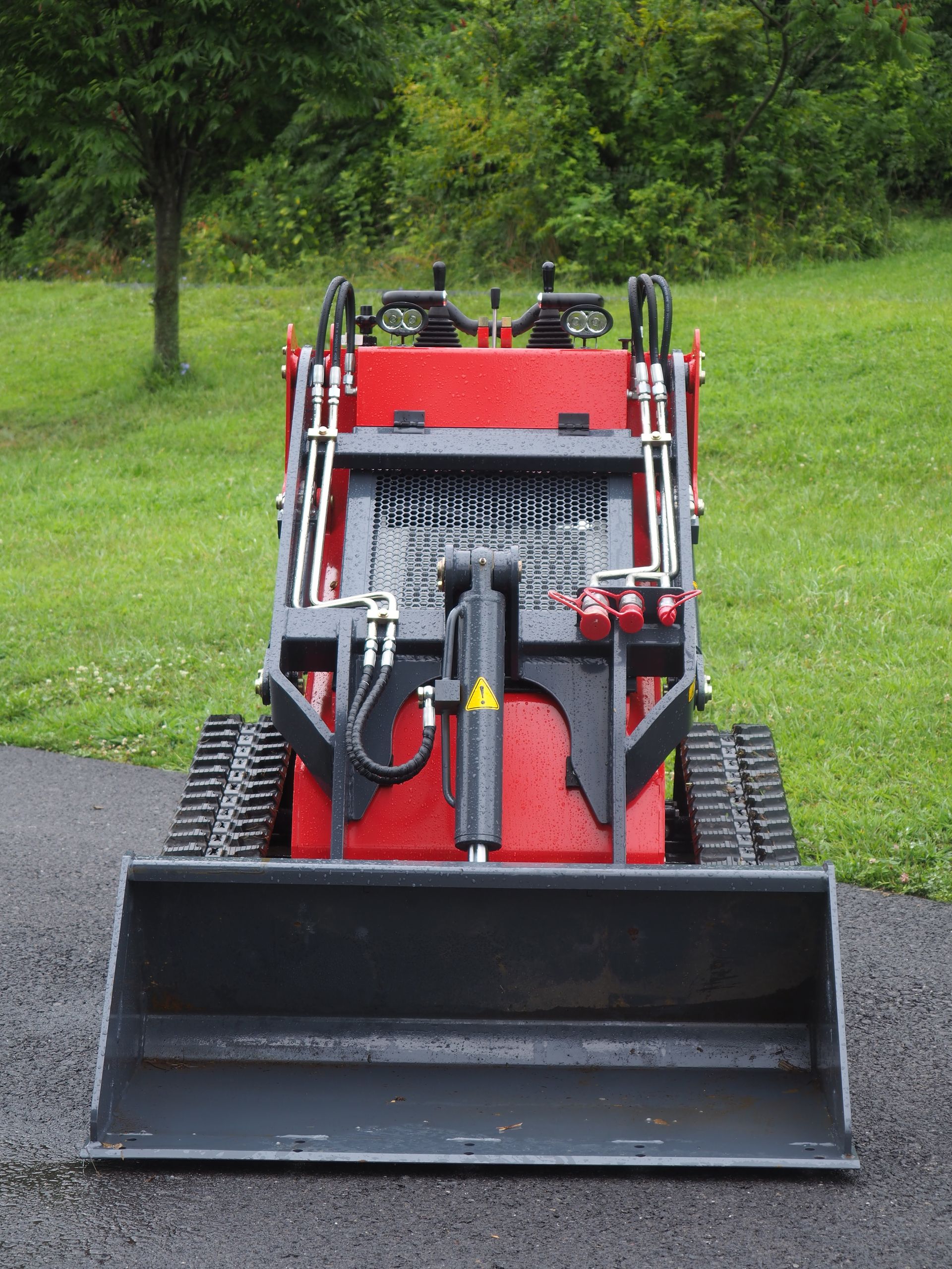 Skid Loaders | Groundhog Equipment | Middleburg, PA