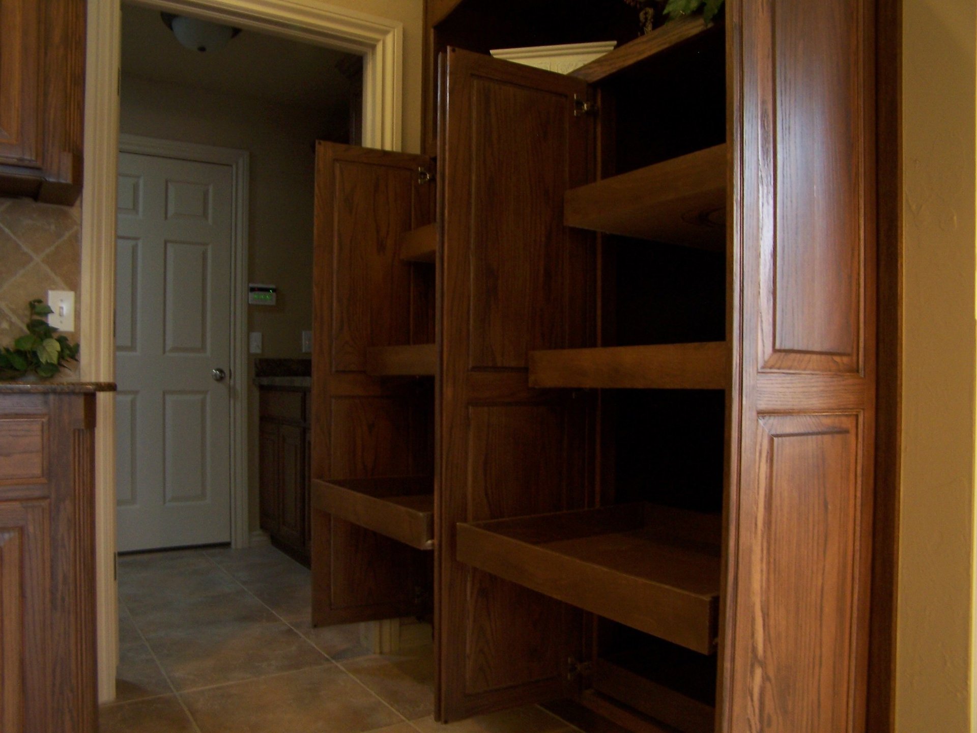 Cabinets Gallery | Ward Wood Products