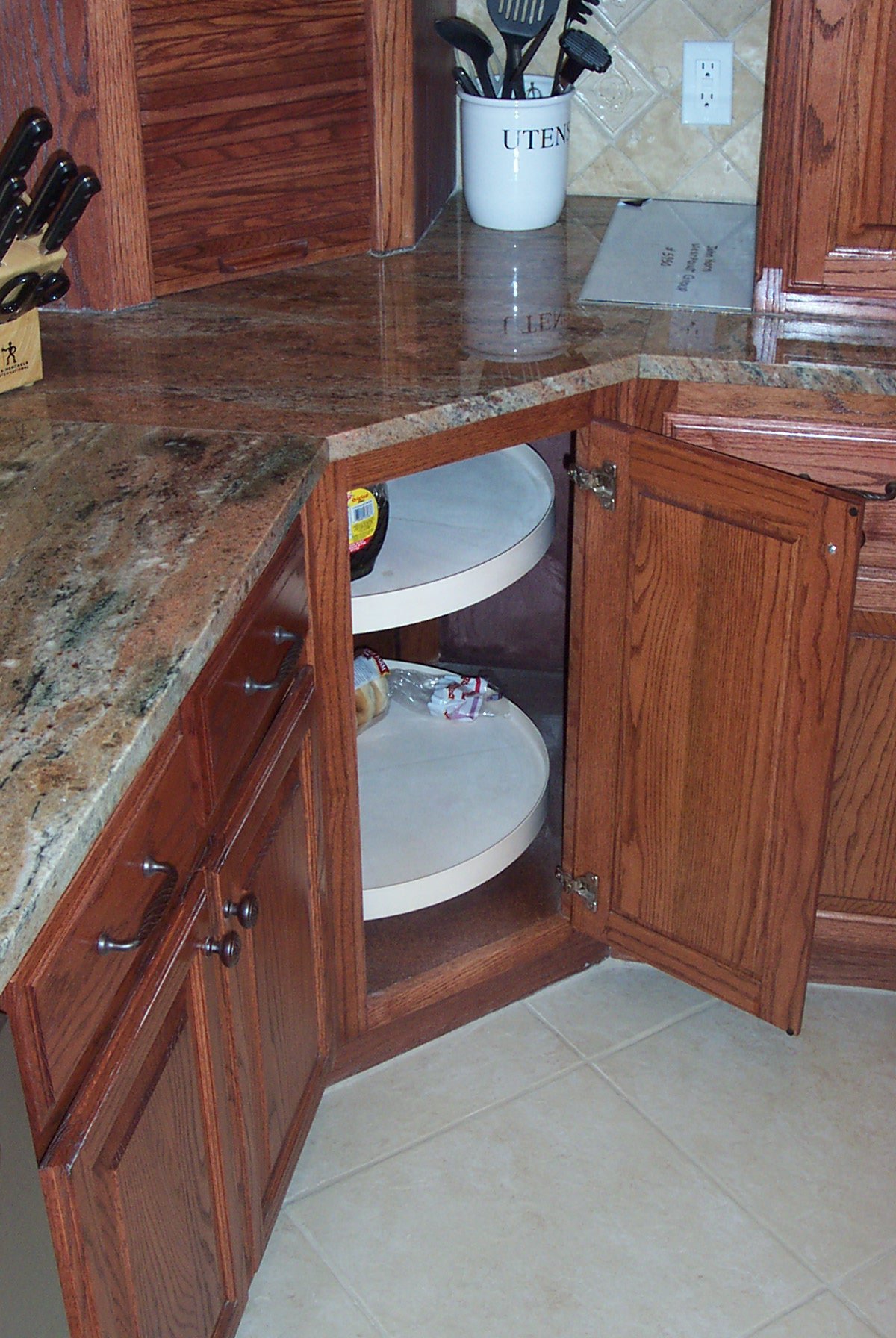 Cabinets Gallery | Ward Wood Products