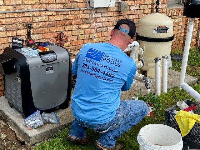 Pool Services | Holliday Pools | Whitesboro, TX