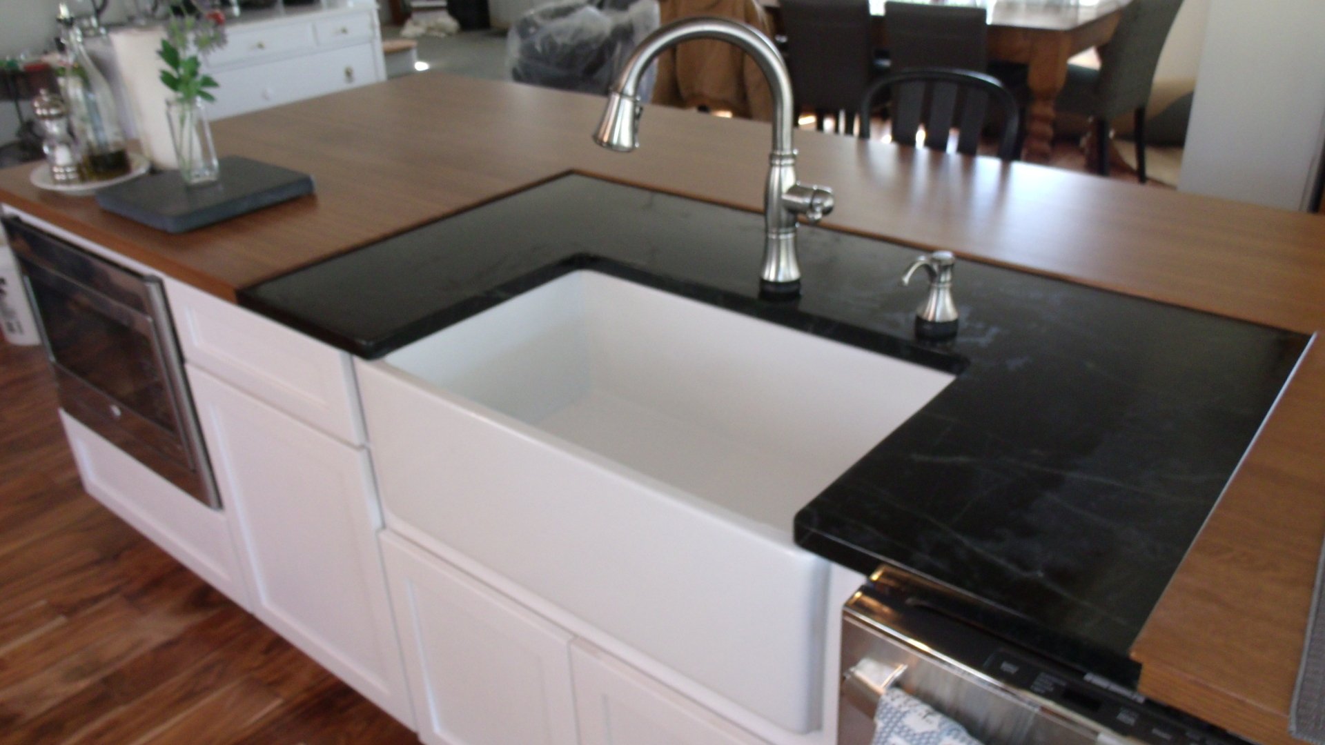 City Supply Kitchen Showcase Gallery|Michigan City, IN