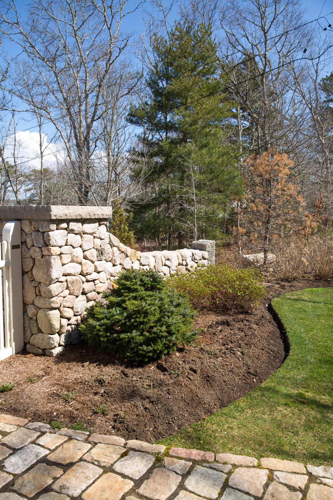 View Our Work | Big Guy Landscape