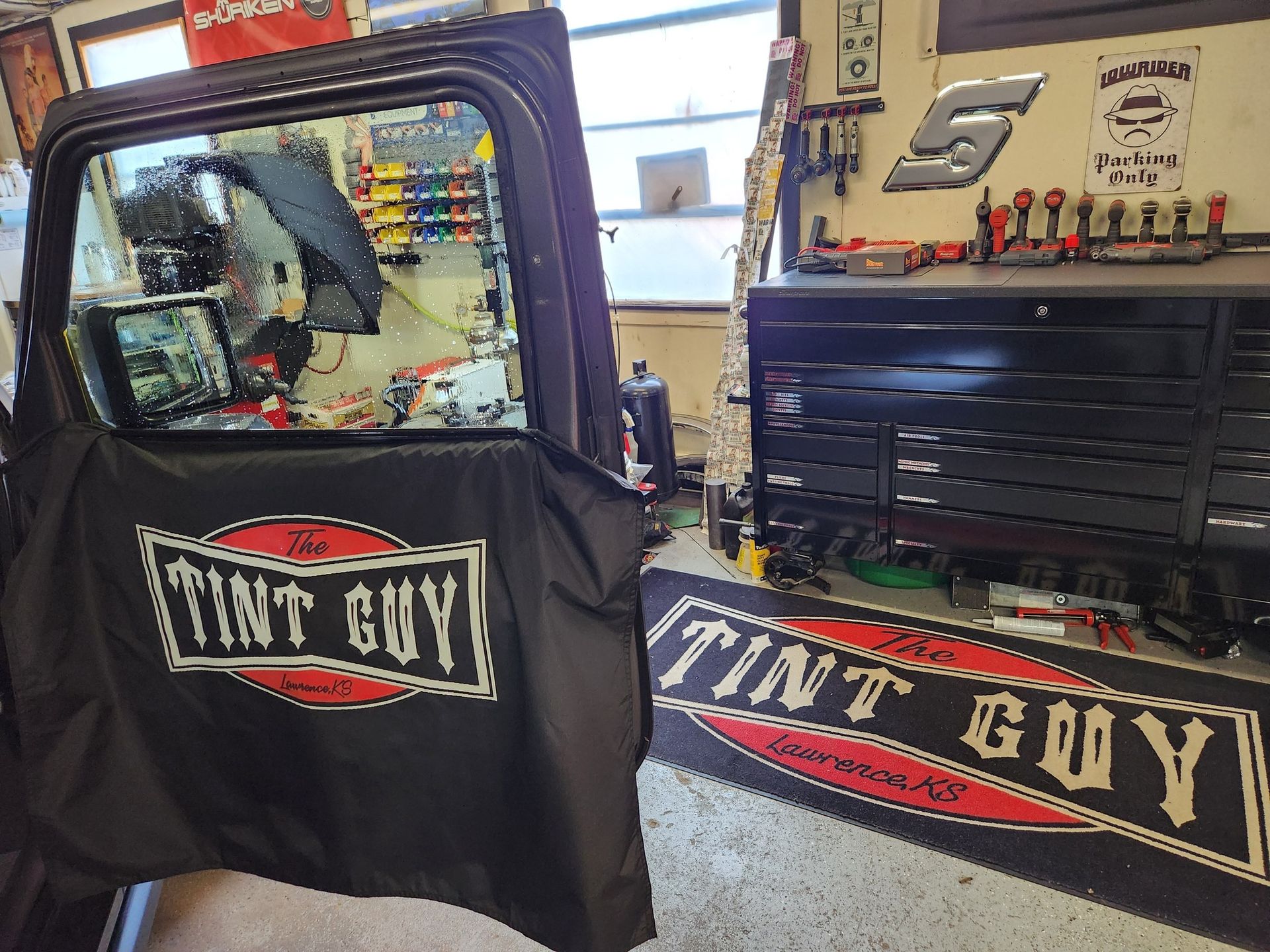 Tinting Services | Window Tinting | Lawrence, KS