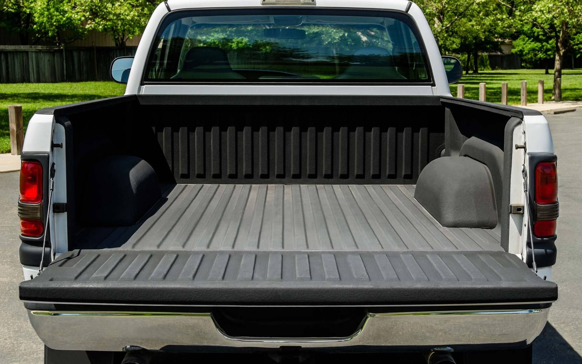 A Trendz Auto & Truck Accessory Shoppe | Cars | Auto | Chicago, IL