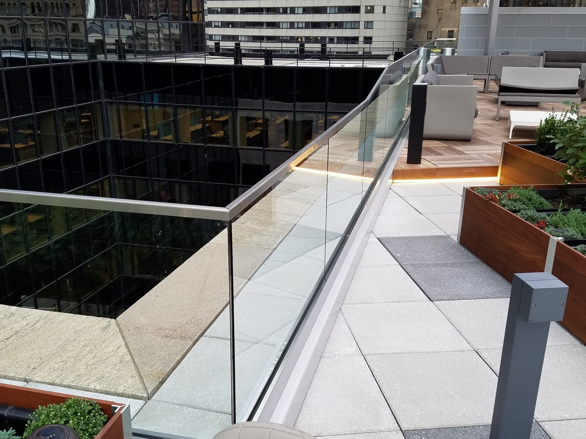 Glazier | Hub Glass Services Inc | Medford, MA