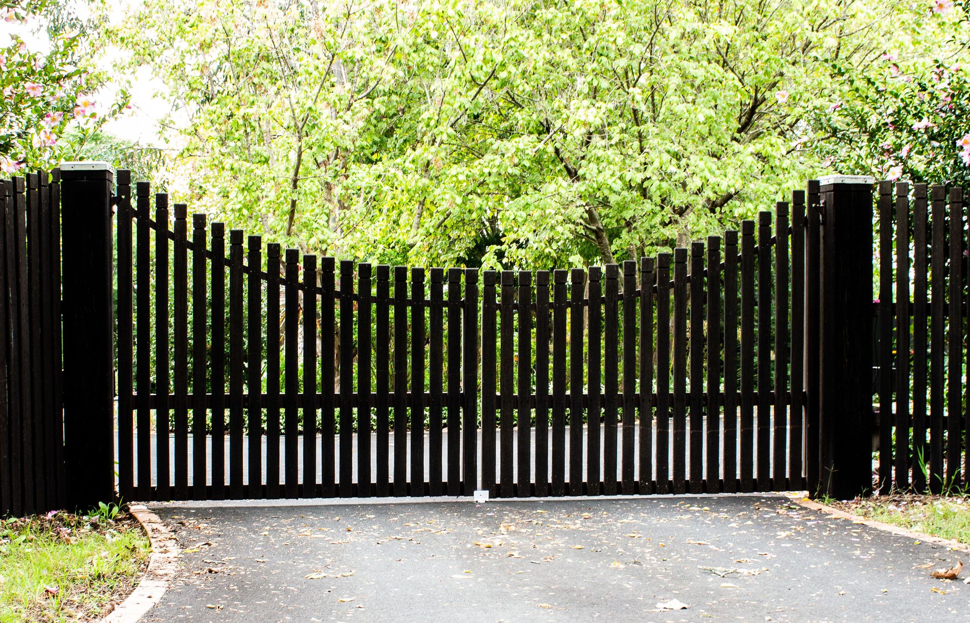 Gate Automation | Cornerstone Fence | N. IL & S. WI