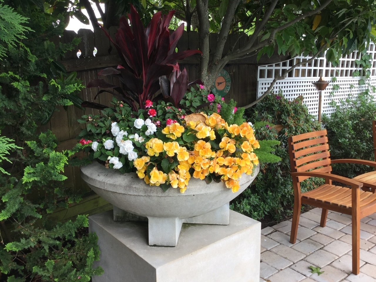 Landscapes By Dallas Foster Inc. Photo Gallery | Vincennes