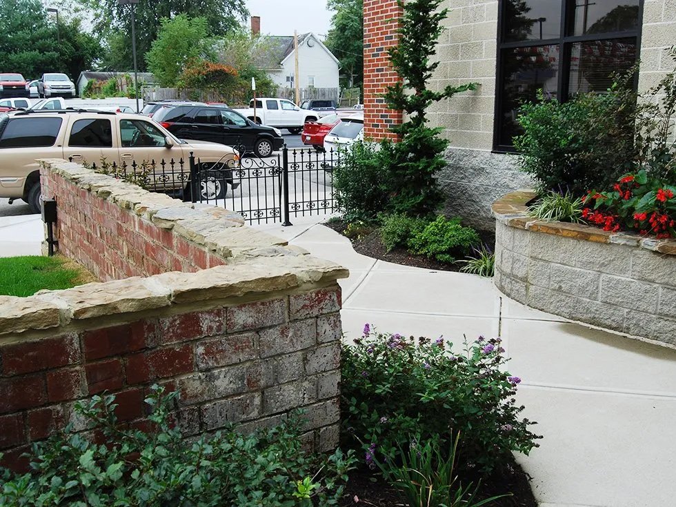 Landscapes By Dallas Foster Inc. Photo Gallery | Vincennes