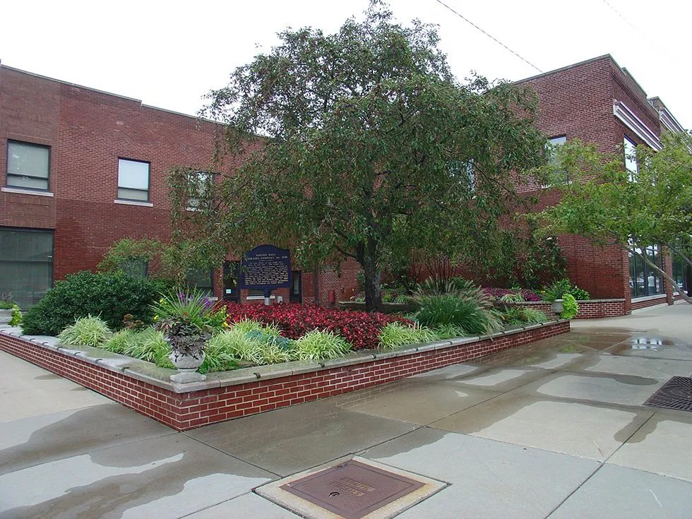 Landscapes By Dallas Foster Inc. Photo Gallery | Vincennes