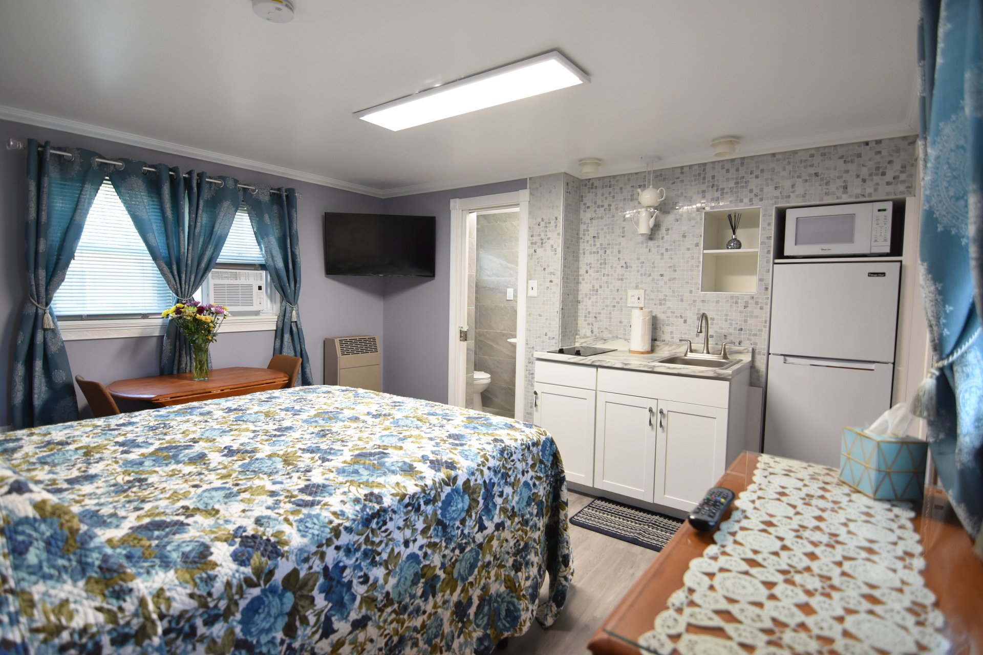 About 88 Motel | Brick, NJ Accommodations