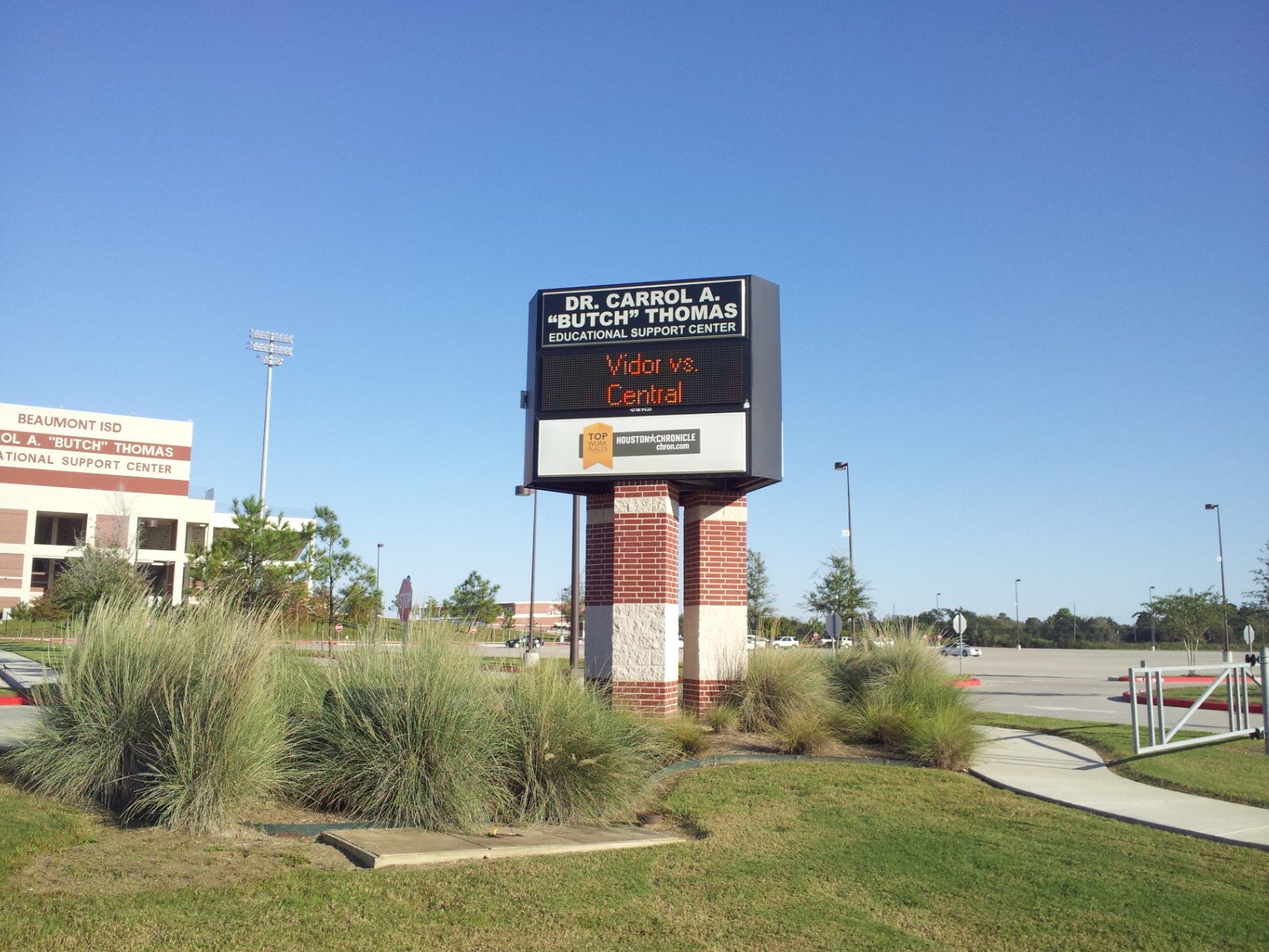 Sign Company Beaumont, TX | Service Graphics LLC